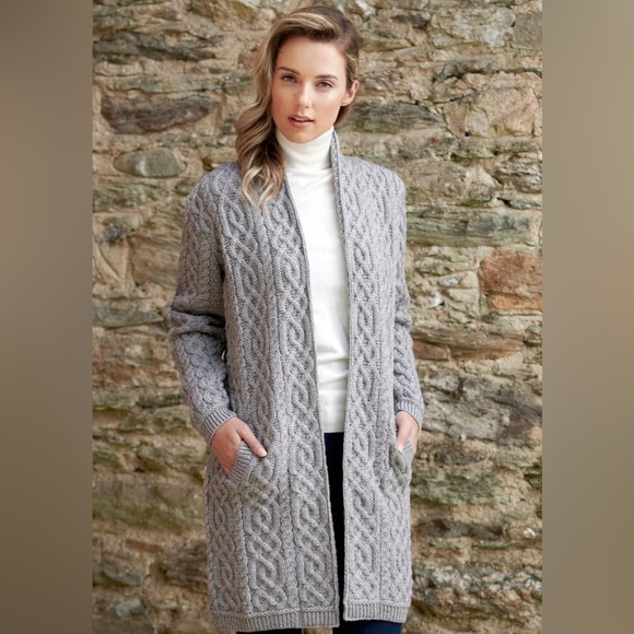 Aran Crafts | Sweaters | Aran Crafts Merino Wool Cable Knit Chunky ...